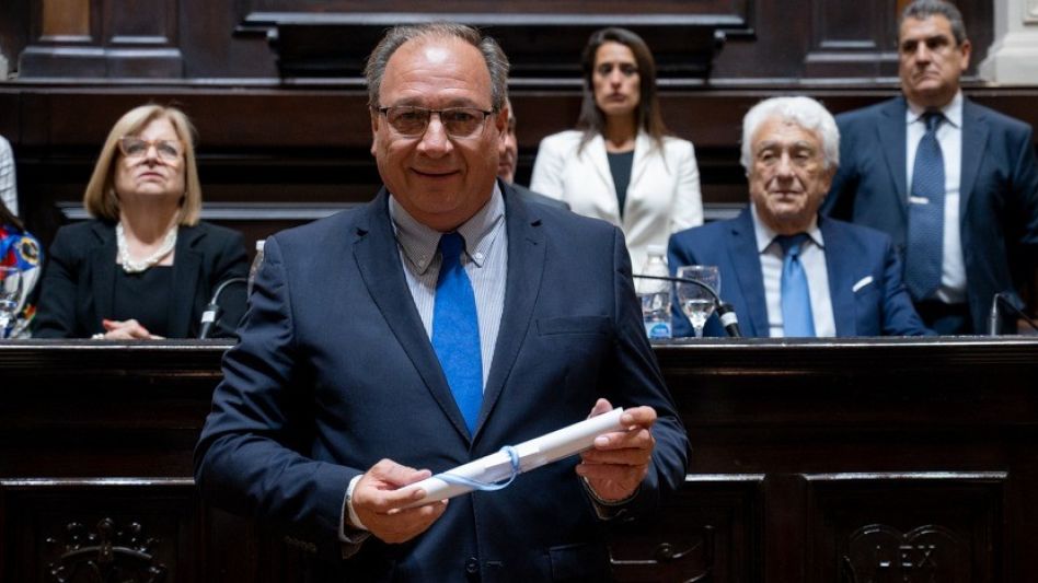 Capra recibió su certificado como Intendente electo