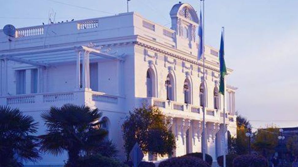Como es la adhesión al paro nacional en los trabajadores municipales?